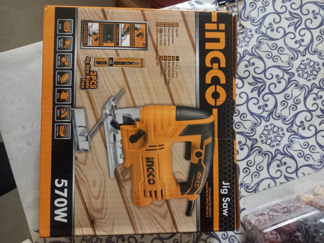 INGCO jig saw 570w JS57028, Furniture & Home Living, Home Improvement ...
