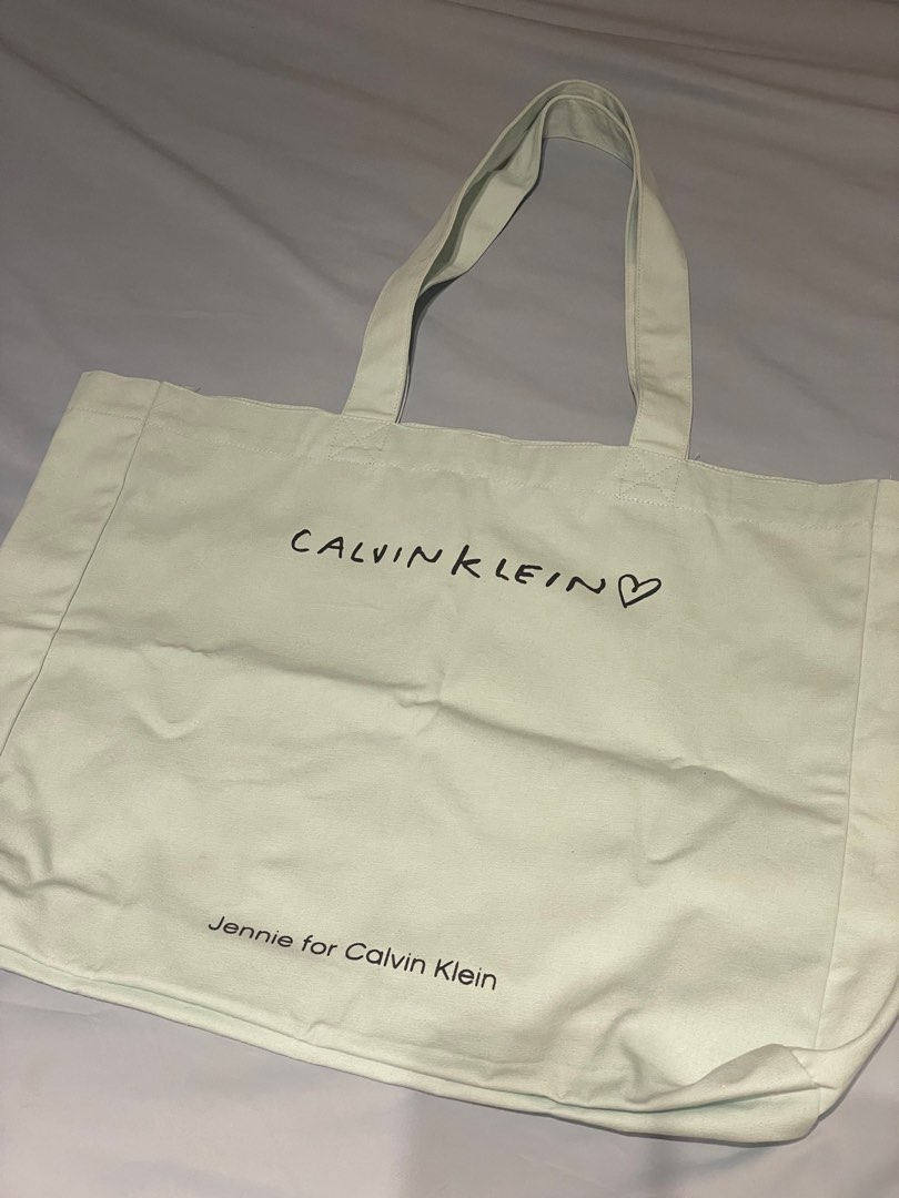 Jennie for Calvin Klein First Capsule Collection Limited Edition Mint ...