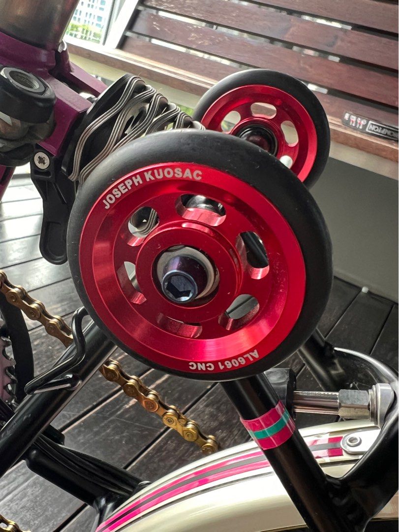 Joseph Kuosac 60mm Red Ezwheels-Brompton, Sports Equipment, Bicycles ...