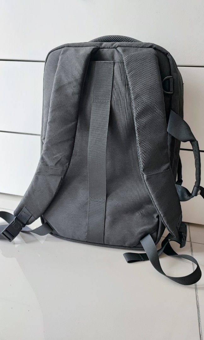 KEYUCA 17 inch laptop backpack, Men's Fashion, Bags, Backpacks on Carousell