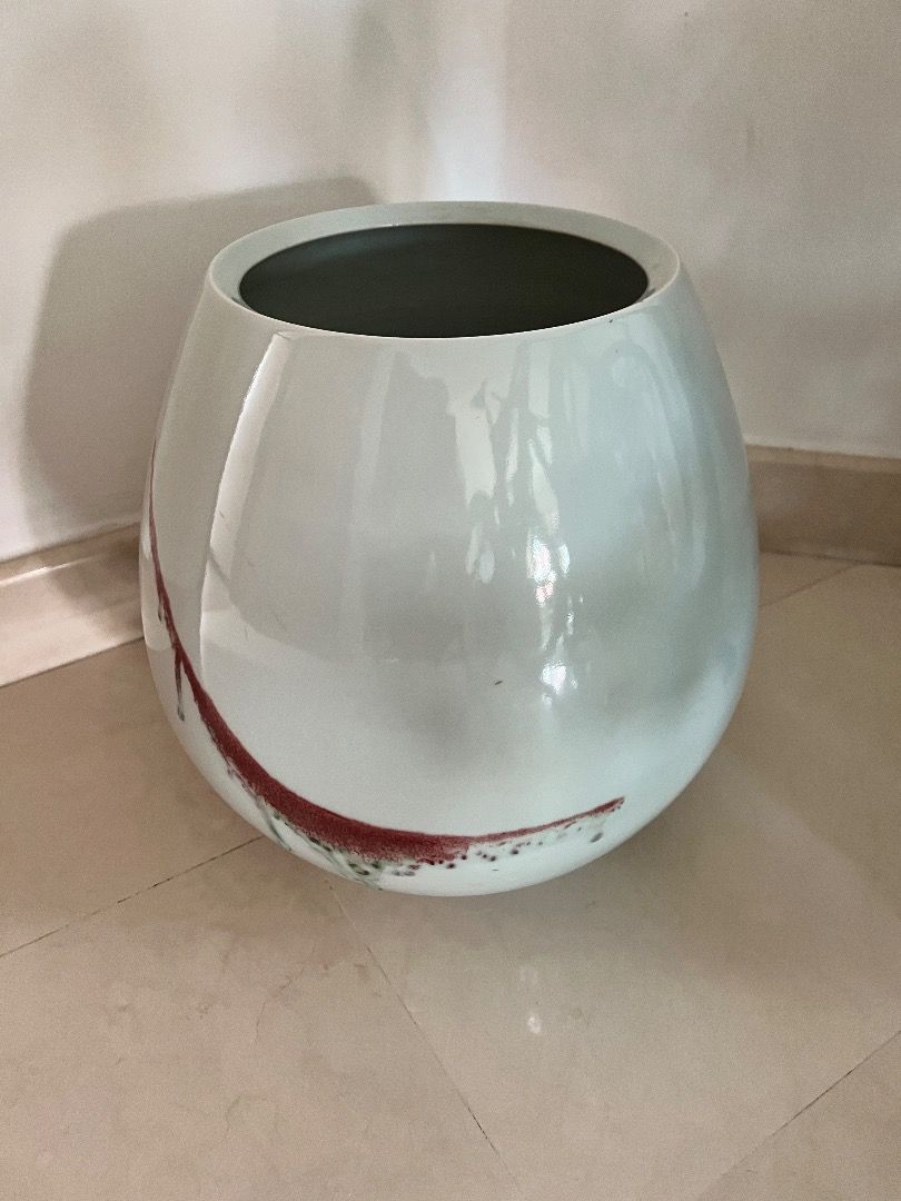 Large Heavy Ceramic Floor Pot, Furniture & Home Living, Home Decor ...