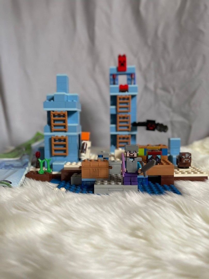 Lego ori minecraft, Toys & Collectibles, Mainan di Carousell