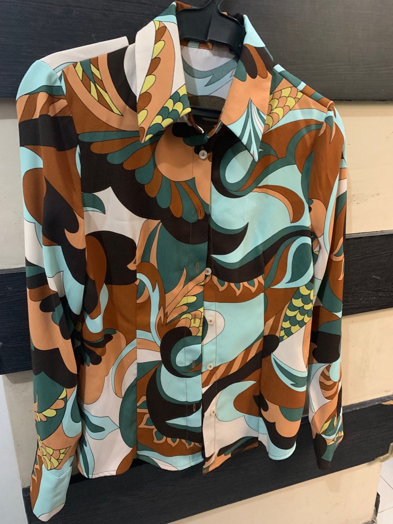 Mango funky top, Women's Fashion, Tops, Blouses on Carousell