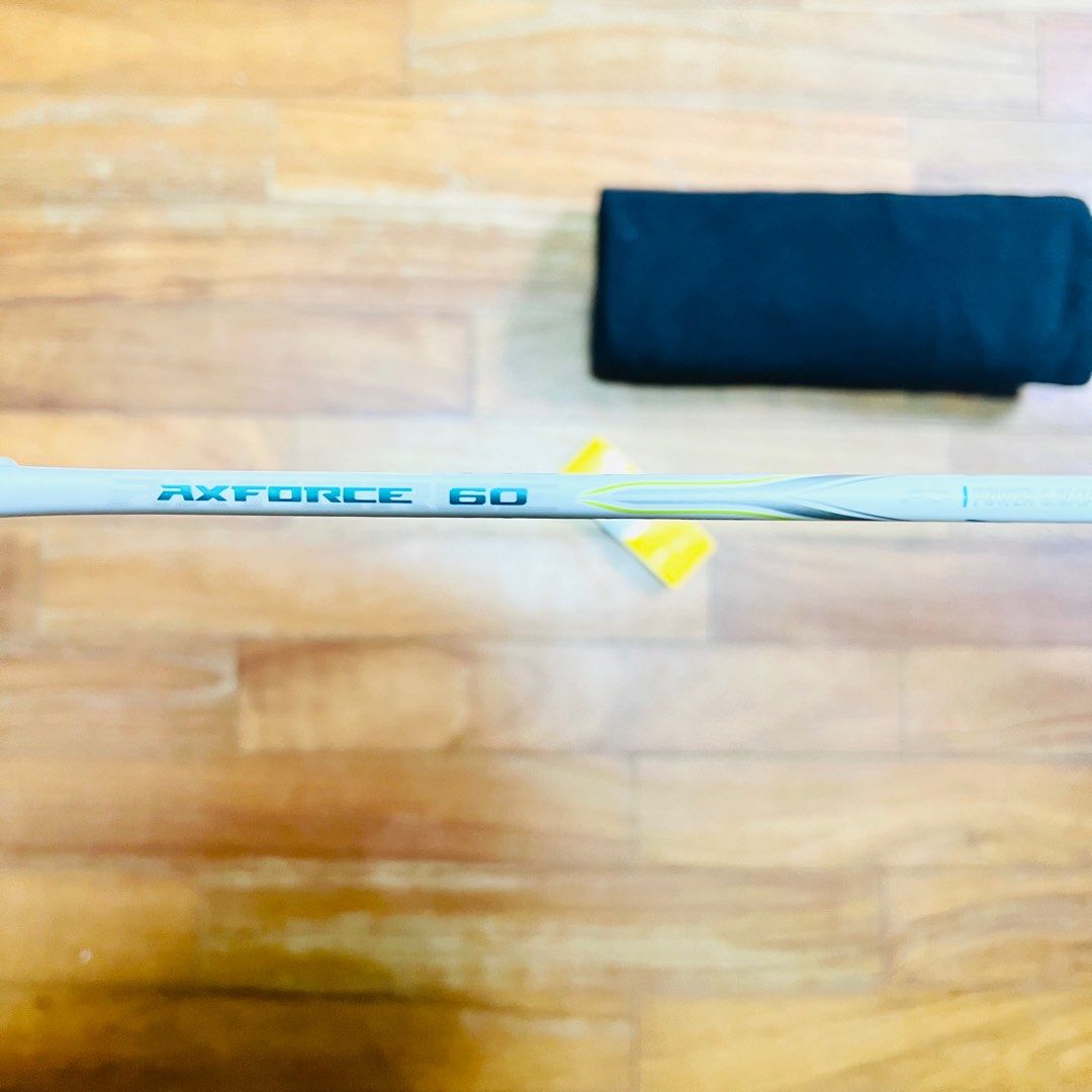 [Jun Bundle] Brand New Li Ning Axforce 60 5U Badminton Racket strung ...