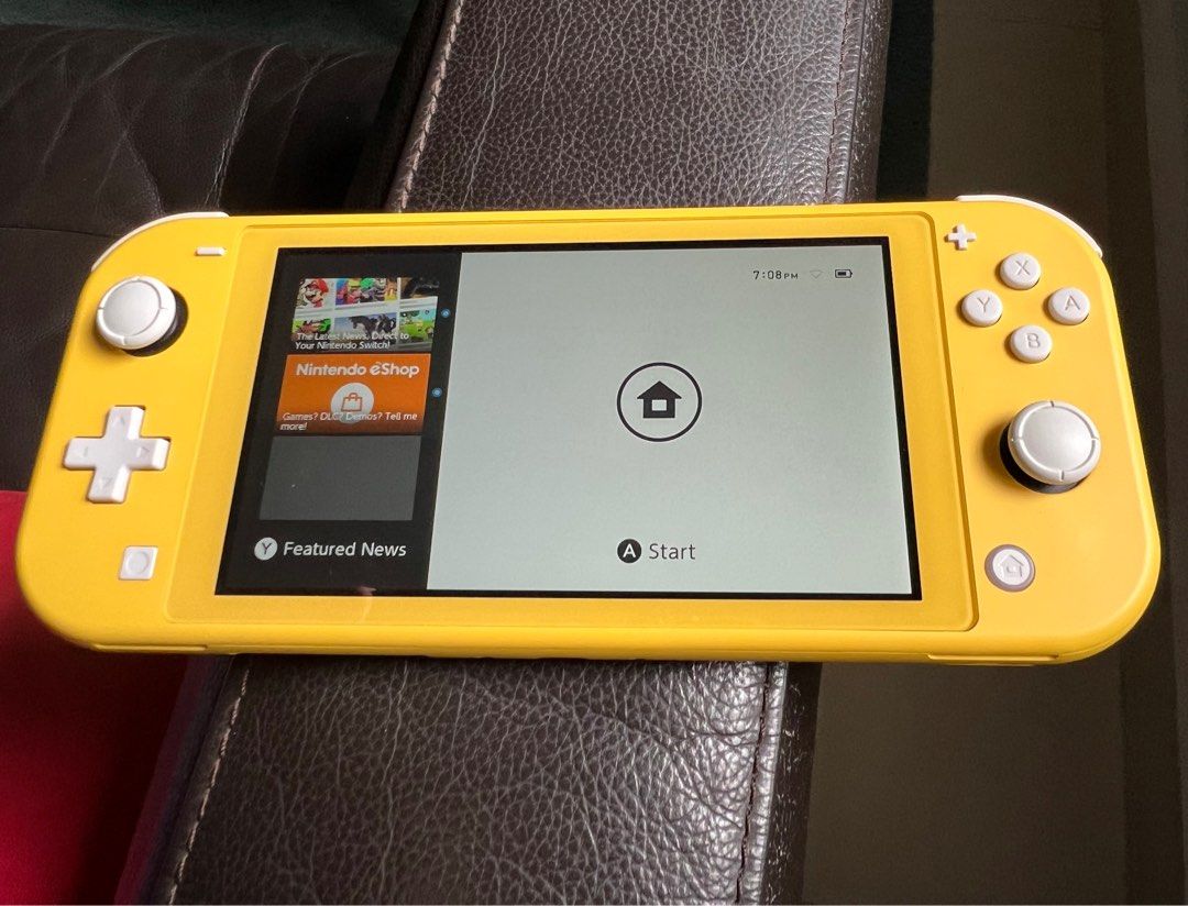Nintendo Switch Lite (Yellow), Video Gaming, Video Game Consoles ...