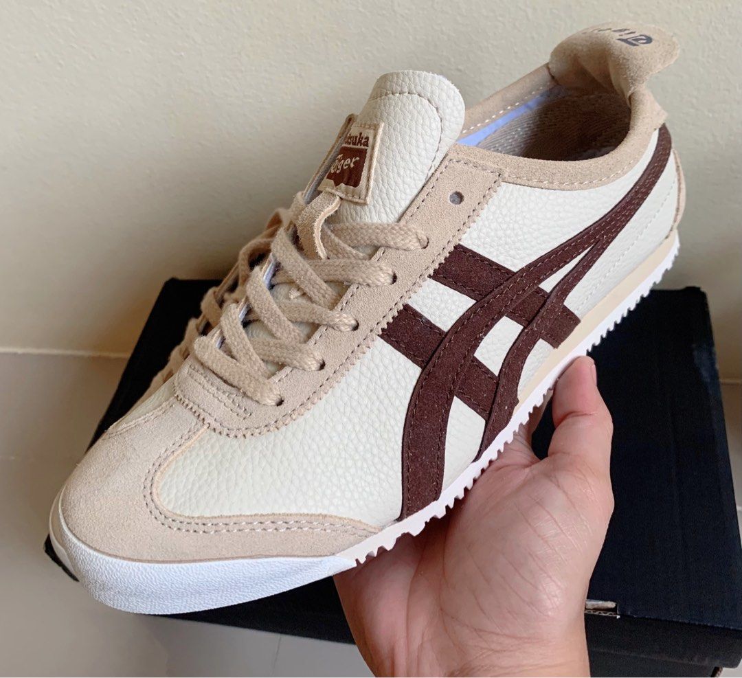 ONITSUKA SHOES on Carousell