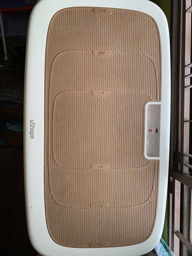 Osim UShape machine, Health & Nutrition, Massage Devices on Carousell