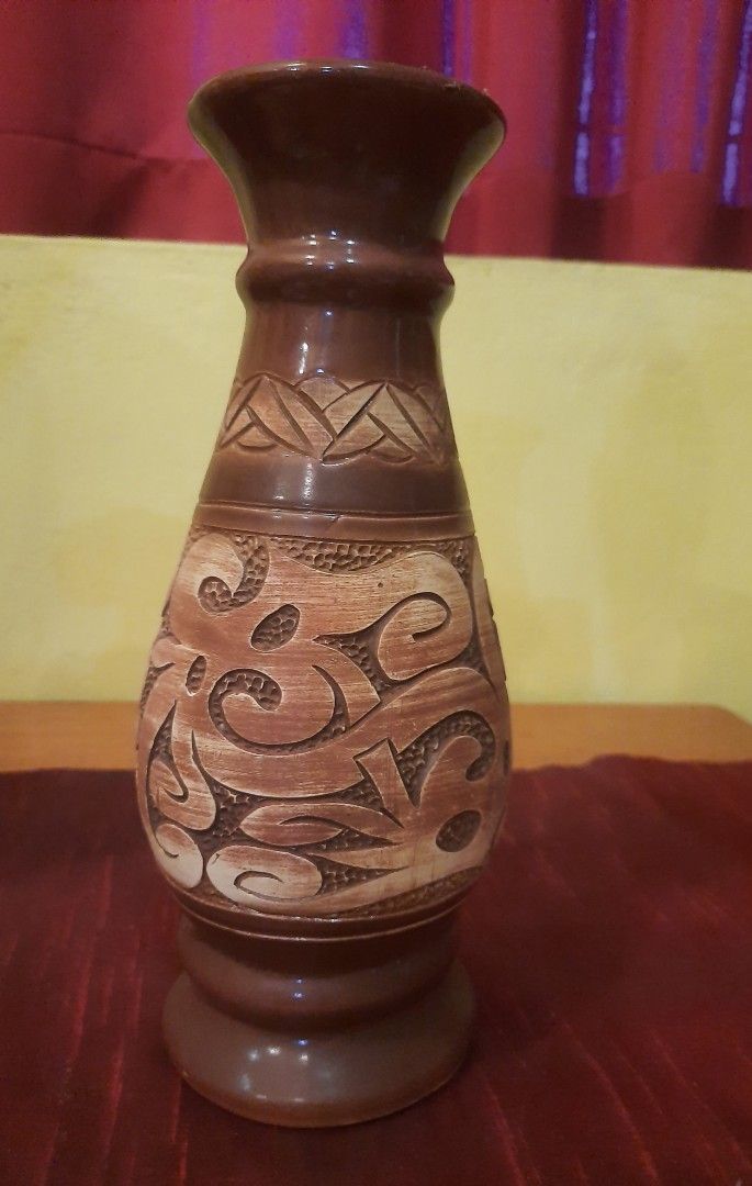 Pasu Sarawak Ukiran Antik, Furniture & Home Living, Home Decor, Vases ...