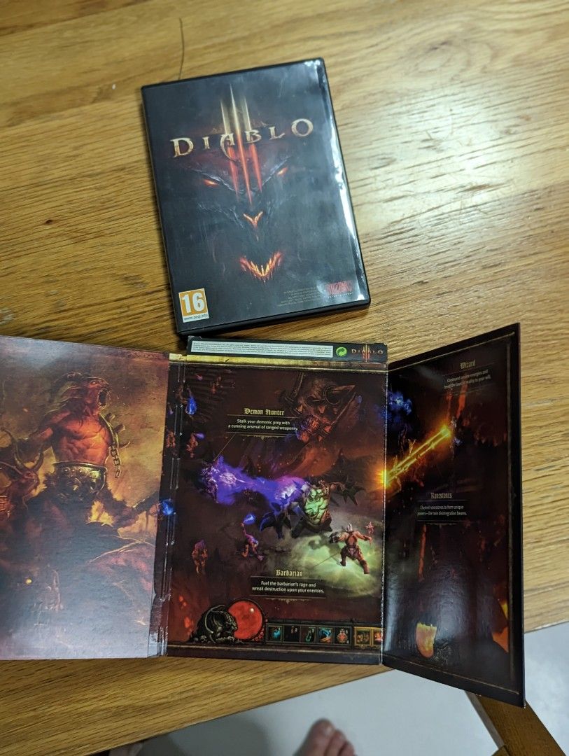 PC CD diablo 3 III with key, Hobbies & Toys, Music & Media, CDs & DVDs on Carousell