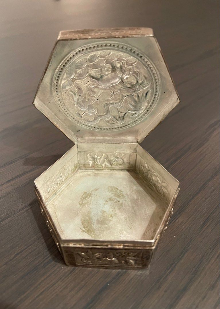 Peranakan silver box, Hobbies & Toys, Memorabilia & Collectibles ...