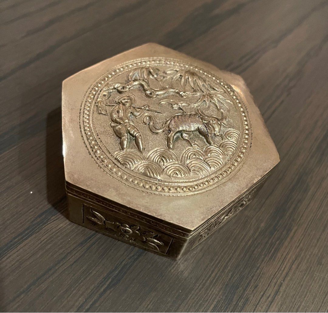 Peranakan silver box, Hobbies & Toys, Memorabilia & Collectibles ...