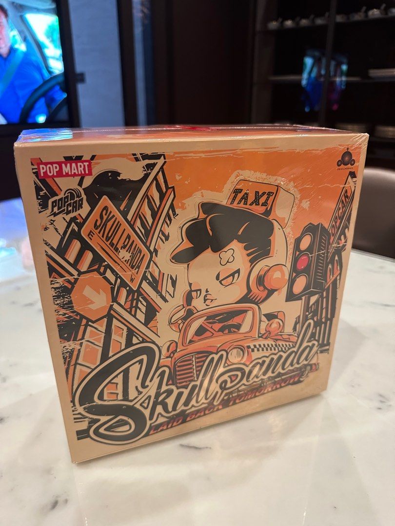 Pop Mart Skull panda, Hobbies & Toys, Memorabilia & Collectibles, Fan ...