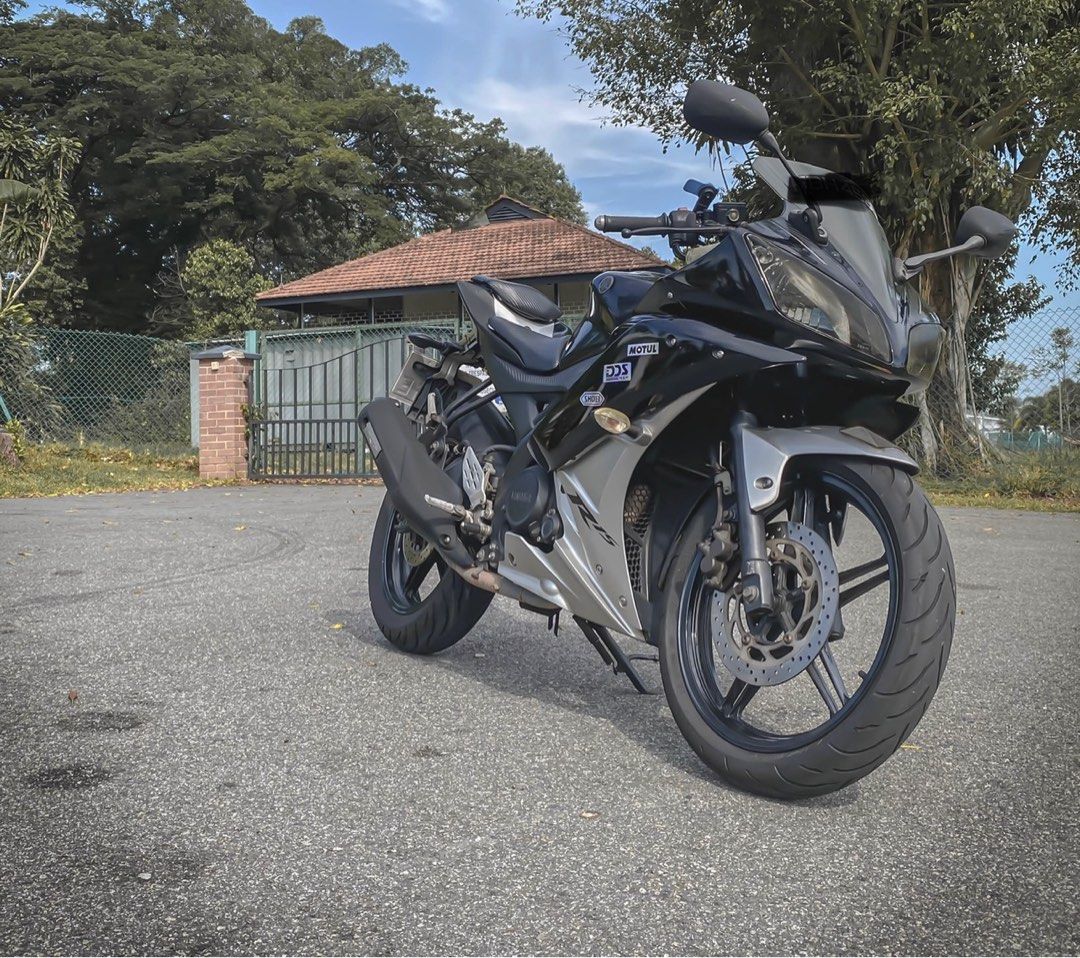 R15 V2 (Renewable COE), Motorcycles, Motorcycles for Sale, Class 2B on Carousell