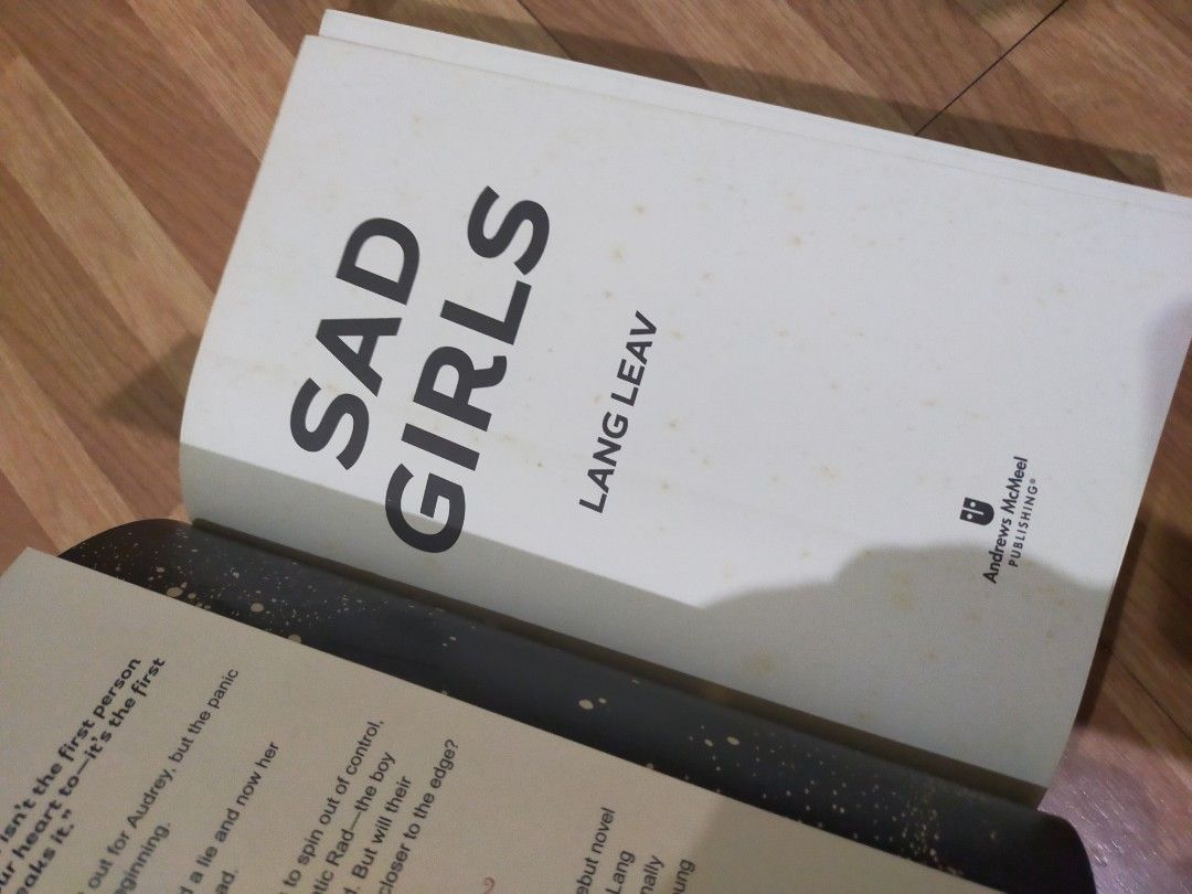 Sad Girls by Lang Leav, Hobbies & Toys, Books & Magazines, Fiction ...