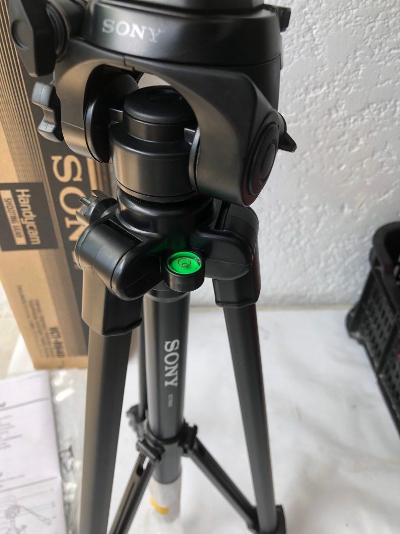 Sony VCT-R640 Tripod New, Photography, Photography Accessories, Tripods ...