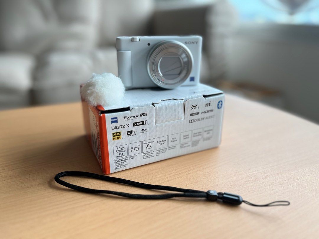 SONY ZV-1 (white) with extra batteries, bluetooth remote hand grip ...