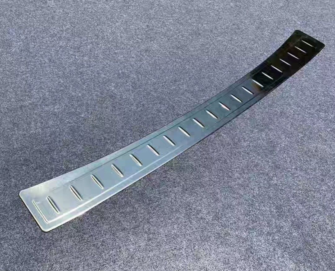 Toyota Prius Car boot protector, Car Accessories, Accessories on Carousell