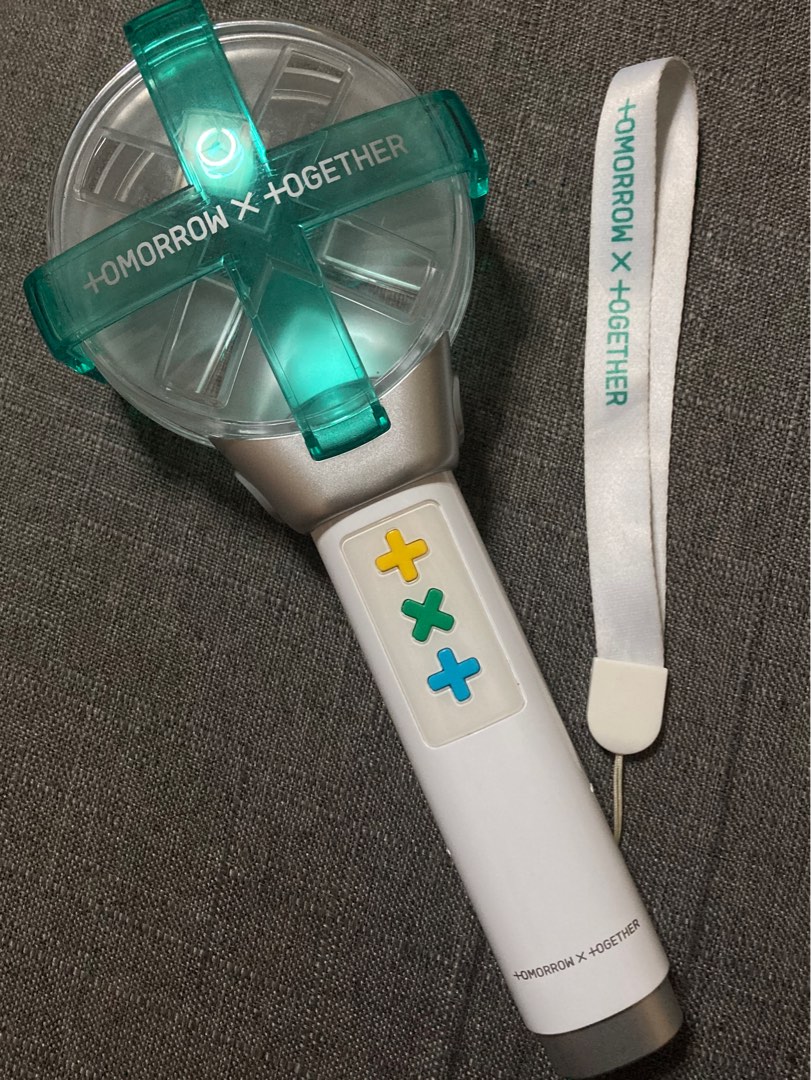 TXT Official Lightstick (moabong), Hobbies & Toys, Memorabilia ...