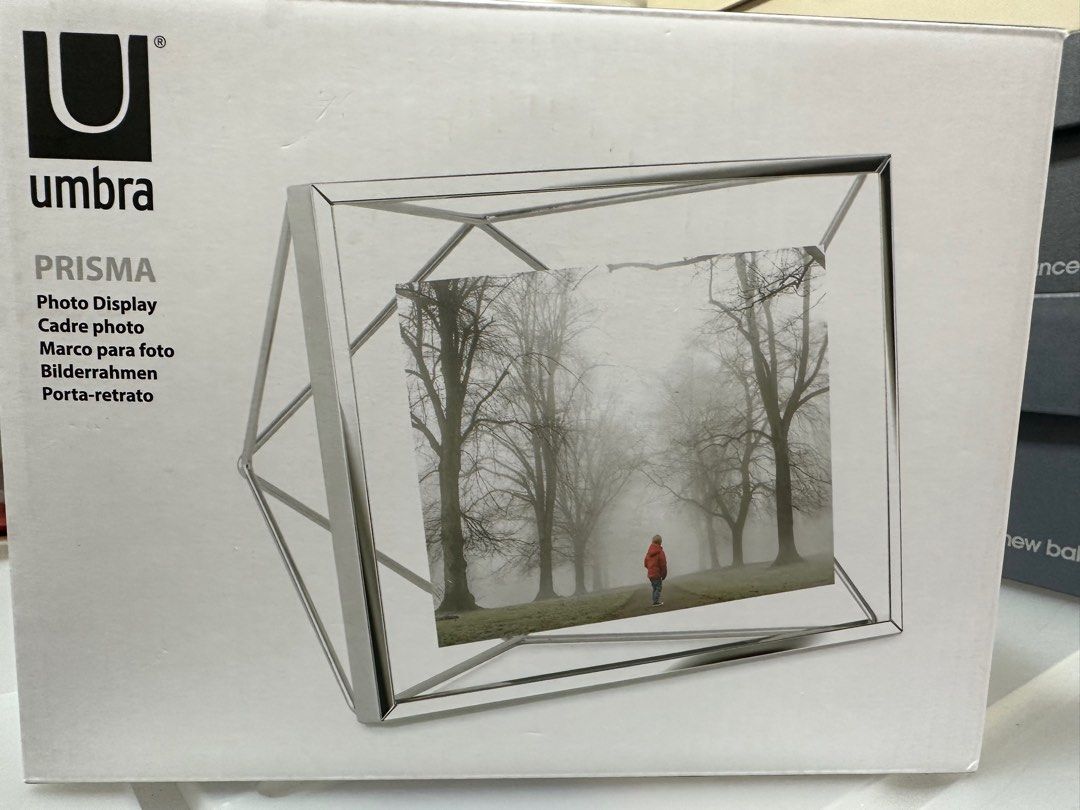 UMBRA PRISMA FRAME ( BRAND NEW ), Furniture & Home Living, Home Decor ...