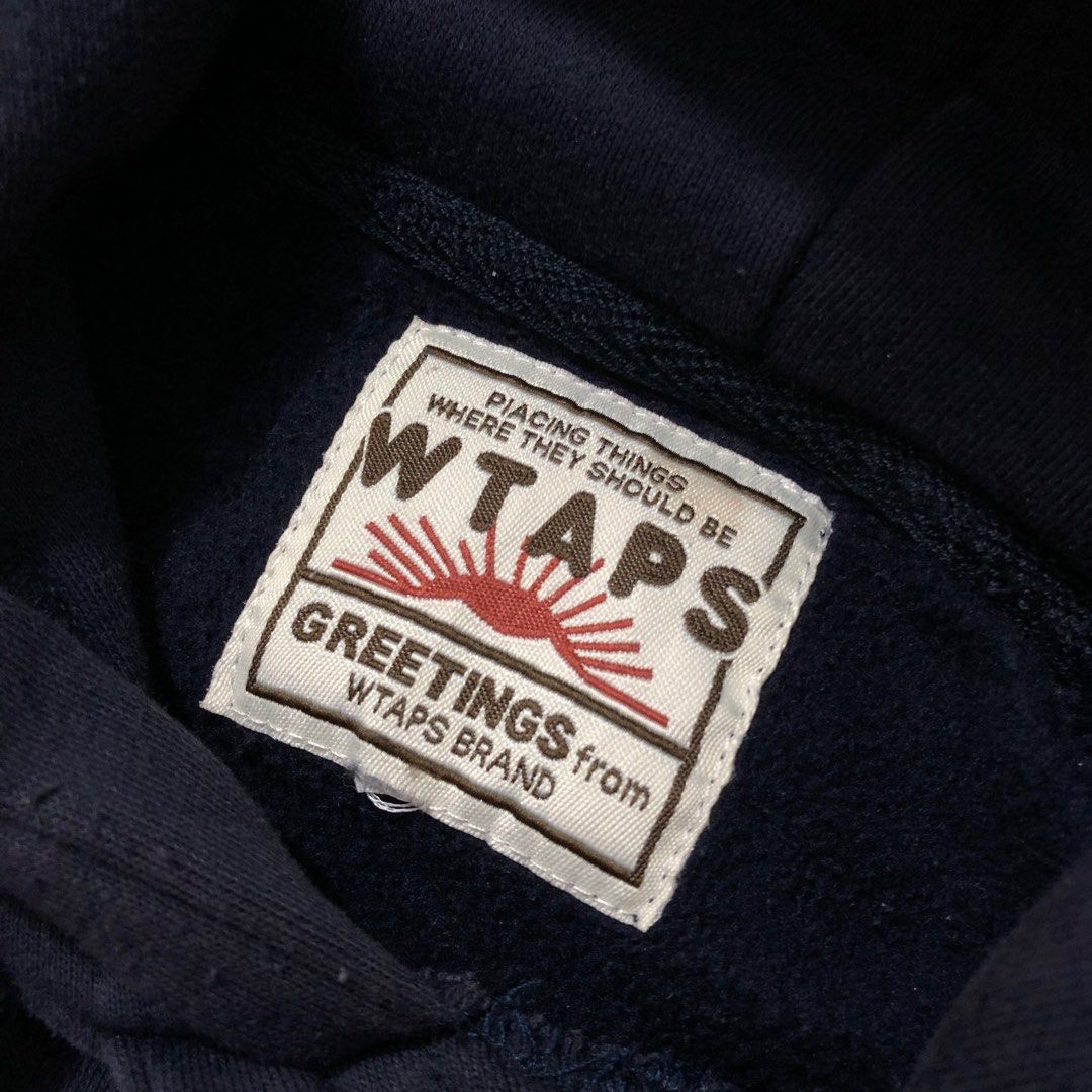 WTAPS Font Logo Hoodie, Fesyen Pria, Pakaian , Baju Luaran di Carousell