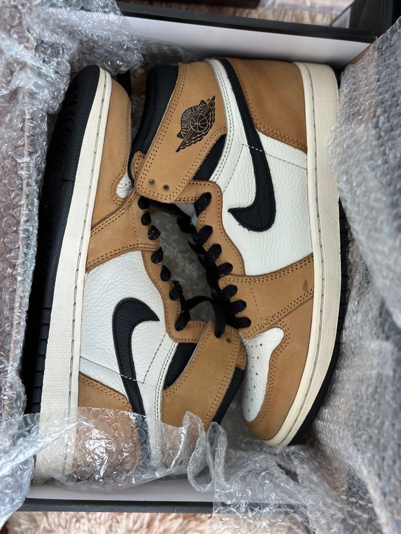 WTS air Jordan 1 high ROTY, Men's Fashion, Footwear, Sneakers on Carousell