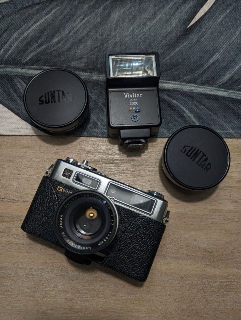 Yashica Electro 35 GSN film rangefinder set, Photography, Cameras on ...