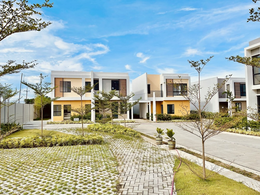 2-Storey Premium Single Attached House and Lot. Model Unit "Tokyo Model ...