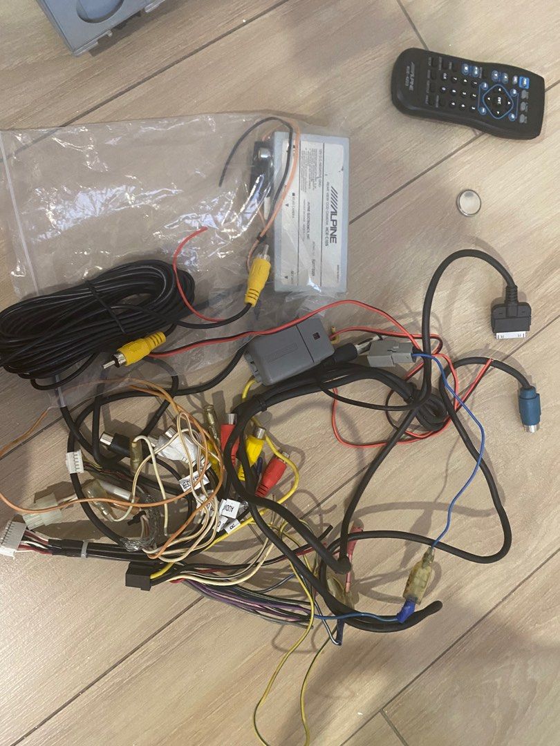 Alpine IVA-W202E DVD player 2DIN, Car Accessories, Electronics & Lights ...