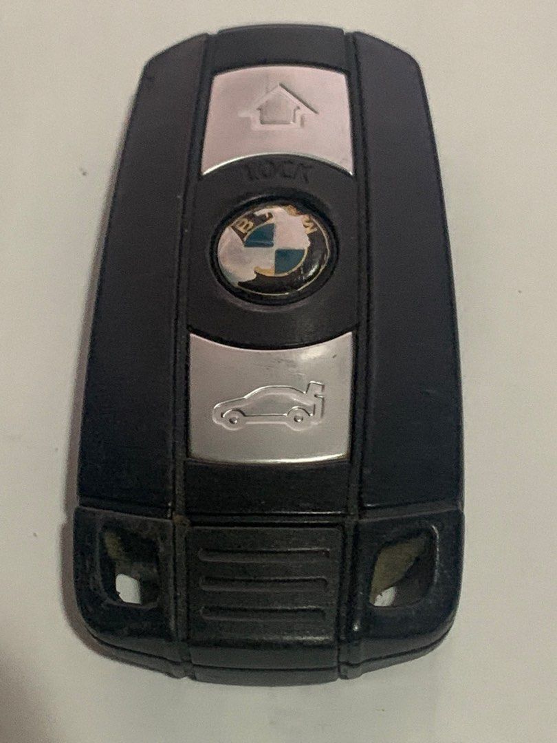 Authentic BMW 3 series car key, Car Accessories, Accessories on Carousell