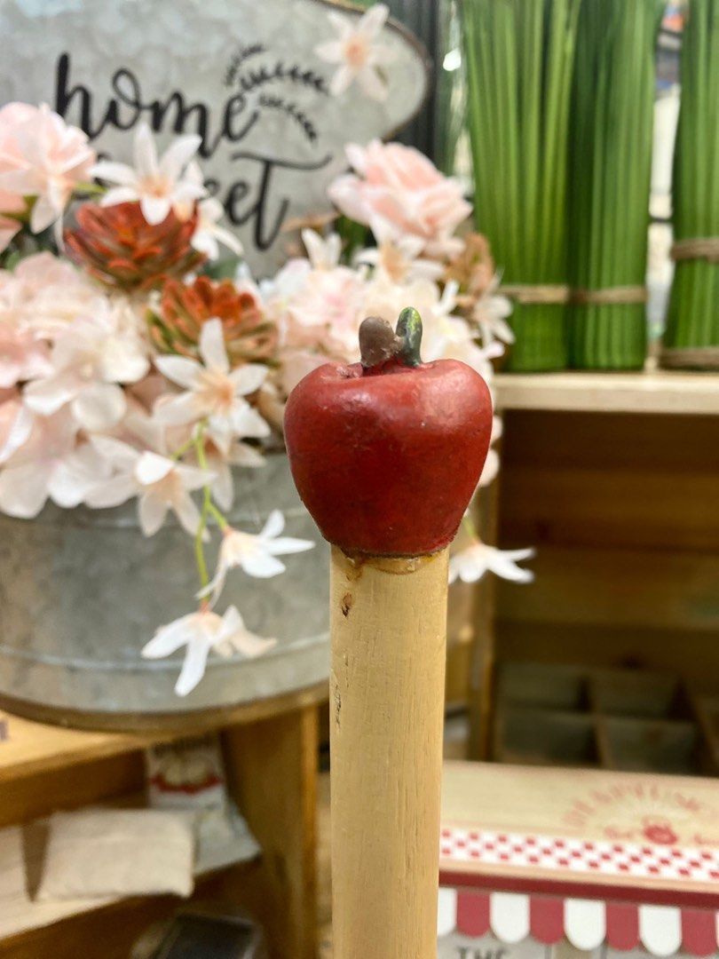 Country kitchen apple design kitchen roll holder, Furniture & Home ...