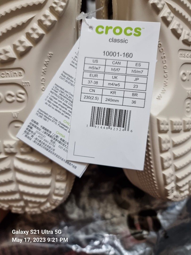 CROCS STUCCO CLOG W6/W7/W7/W8, Men's Fashion, Footwear, Casual Shoes on Carousell