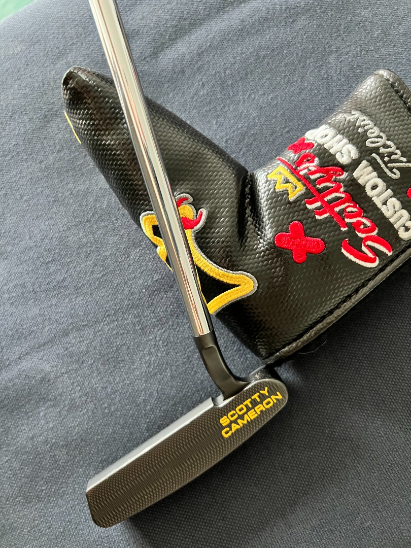 Custom Scotty Cameron Select Newport 1.5 Putter - 35in, Sports ...