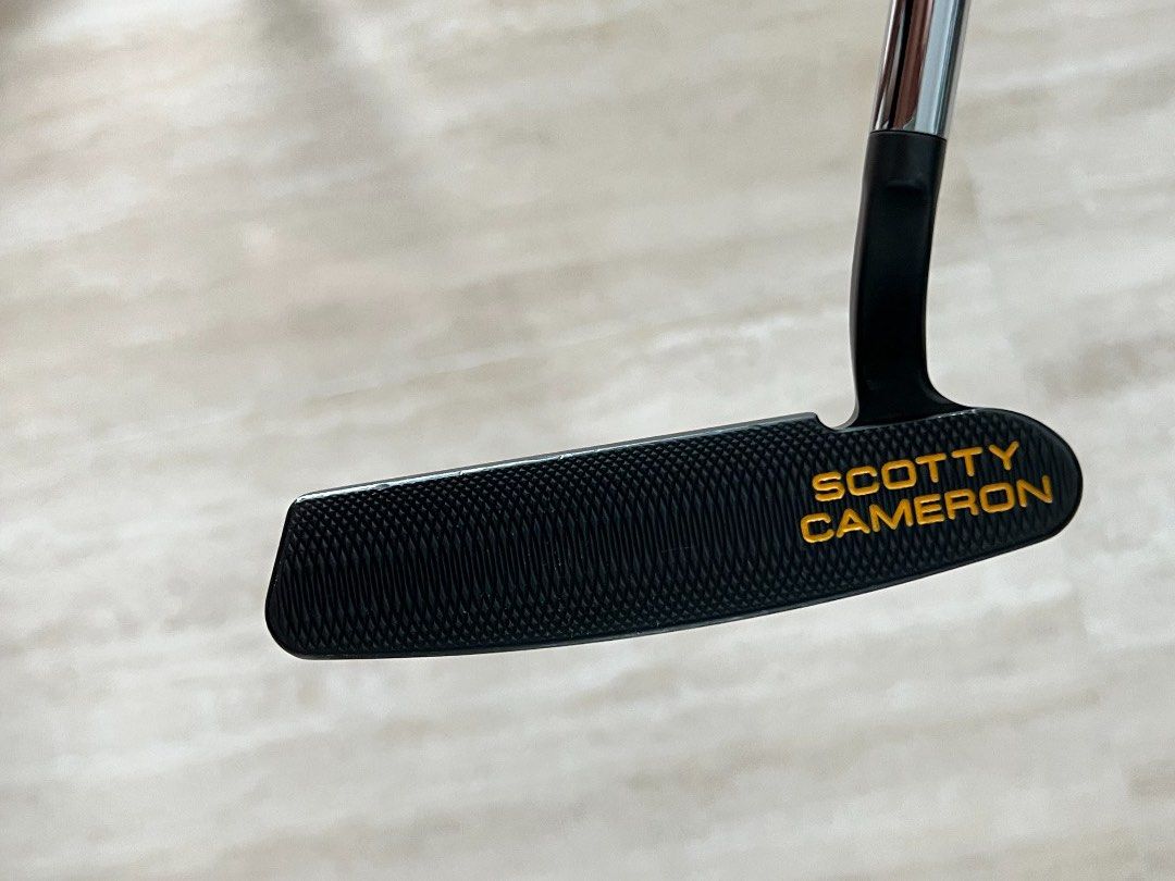 Custom Scotty Cameron Select Newport 1.5 Putter - 35in, Sports ...
