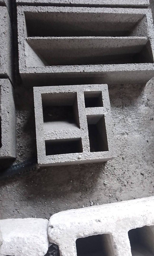 Deco blocks 8*8*4 inches thick on Carousell