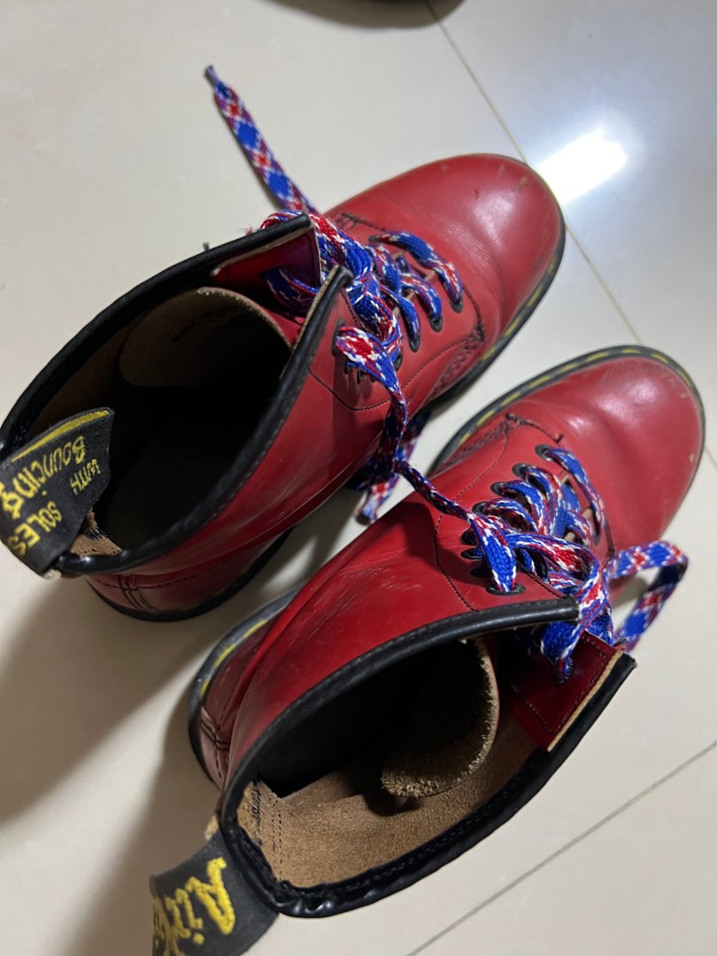 Dr Martens 1460 made in england, Women's Fashion, Footwear, Boots on Carousell