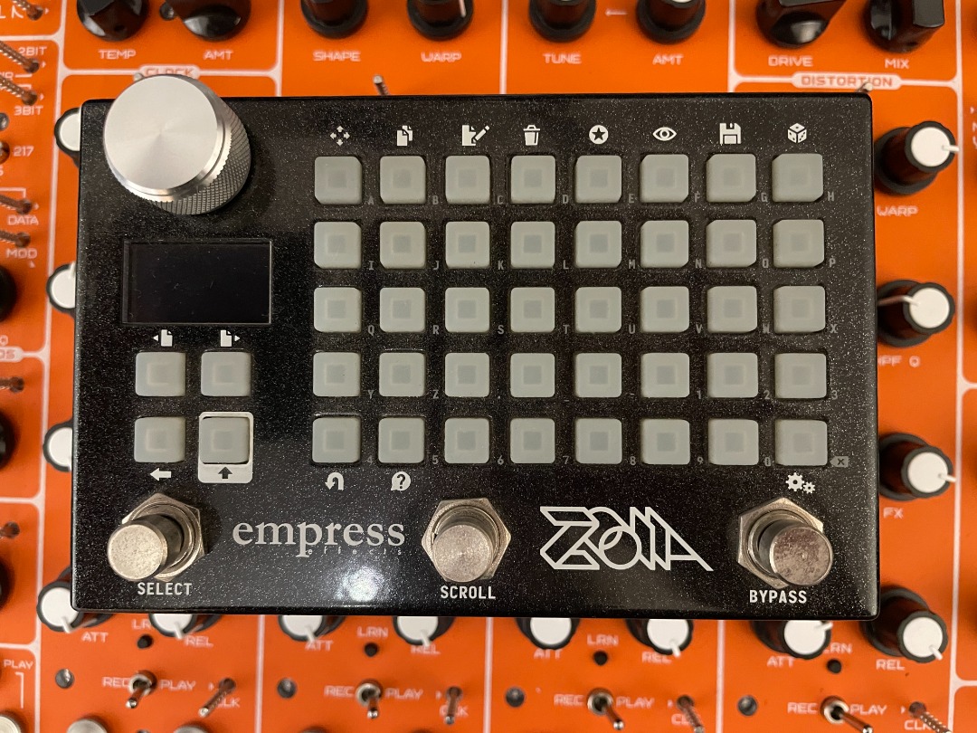 Empress Zoia multi effects pedal, Hobbies & Toys, Music & Media ...