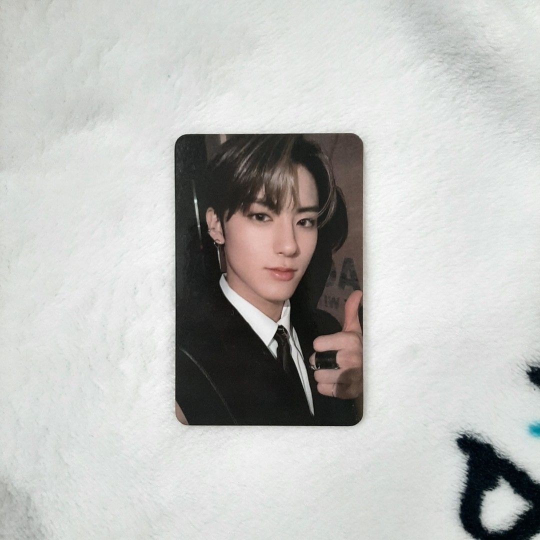 Eric The Stealer Photocard, Hobbies & Toys, Memorabilia & Collectibles, K-Wave on Carousell