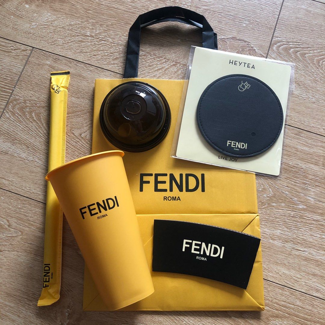 Fendi x Heytea 套裝一裝, 興趣及遊戲, 收藏品及紀念品, 古董收藏 - Carousell
