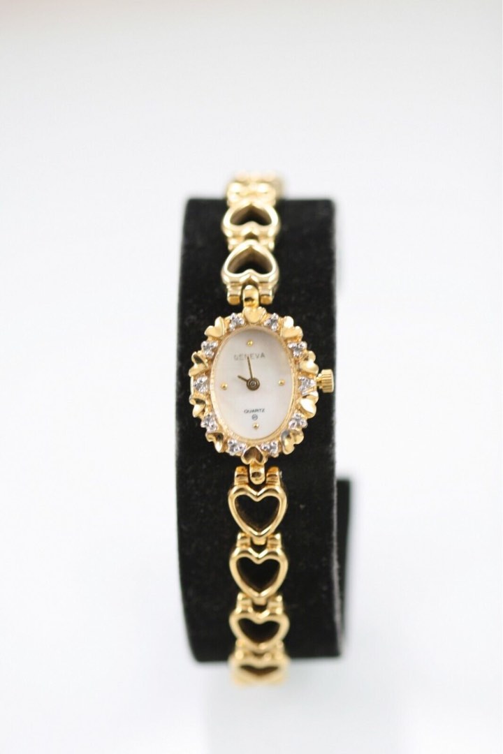 GENEVA Gold Watch Vintage Heart, Women's Fashion, Watches & Accessories ...