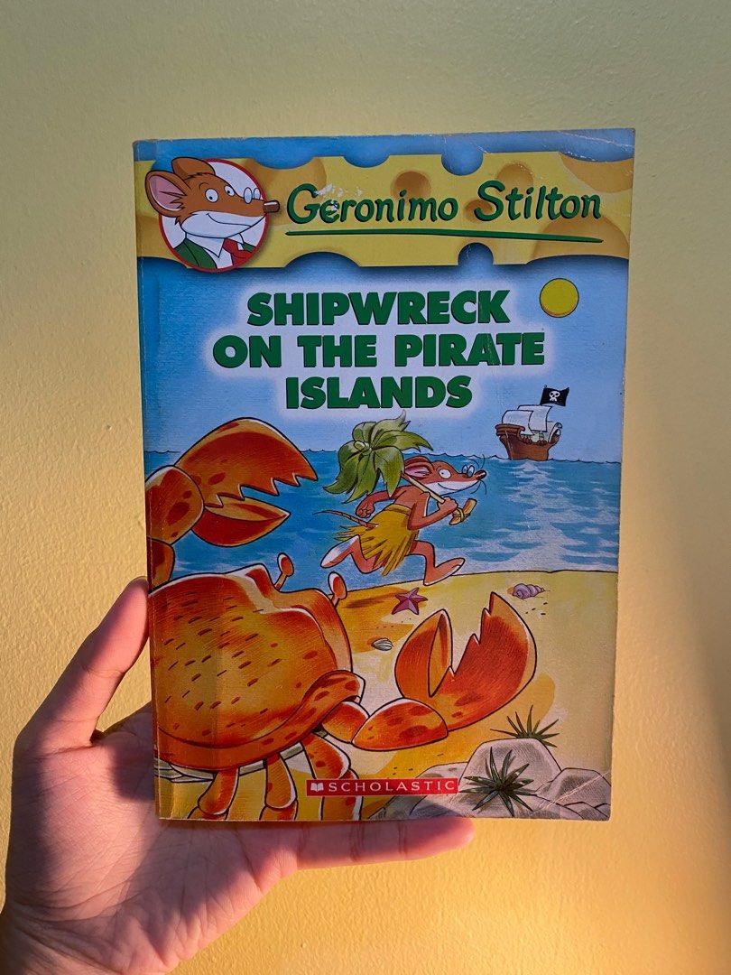 Geronimo Stilton #18: Shipwreck on the Pirate Islands, Hobbies & Toys ...