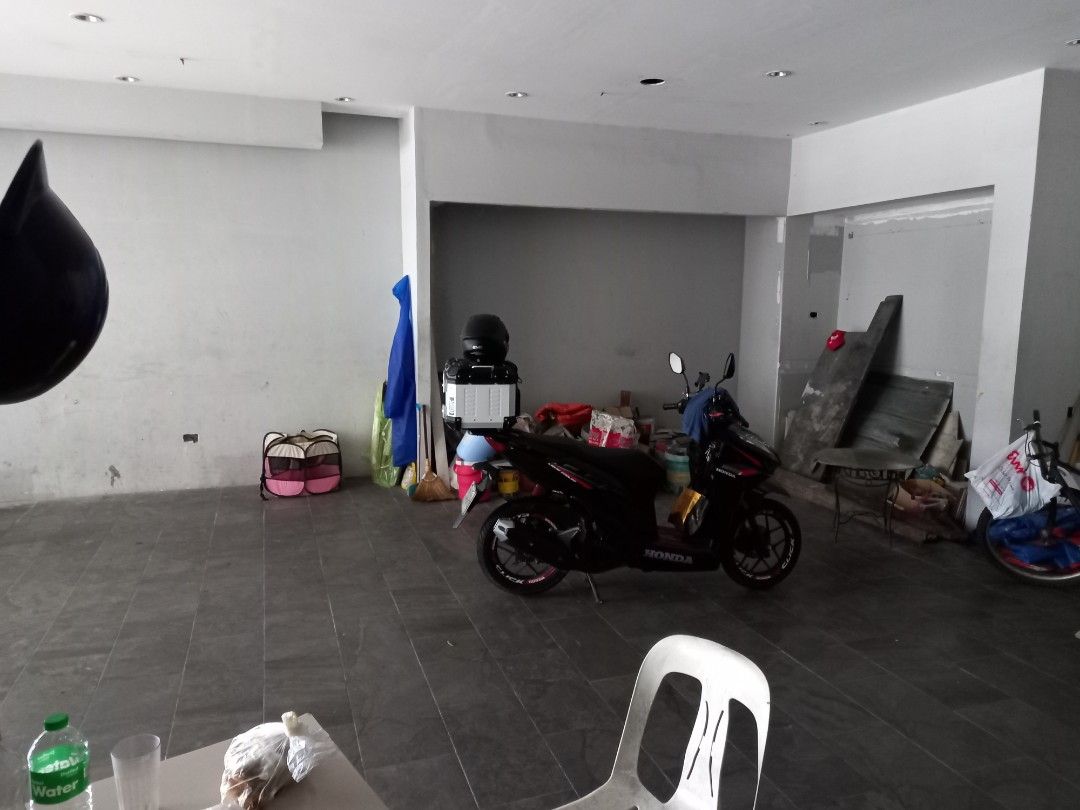 Ground floor Commercial Office for rent beside Shakeys Libis along c5 ...