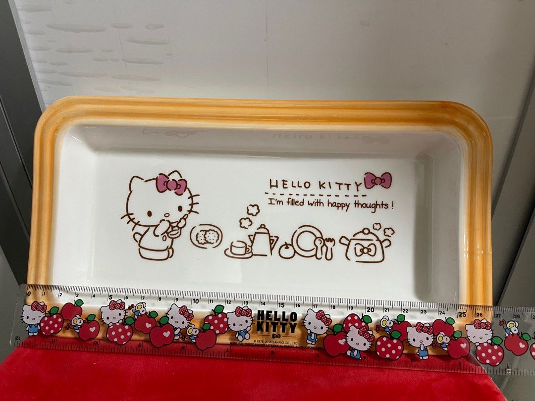 Hello Kitty Sanrio Ceramic Plate, Food & Drinks, Other Food & Drinks on ...