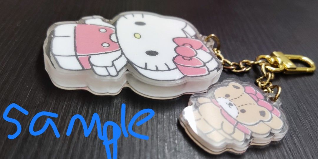 Hello Kitty Taiwan Easycard keychain, Hobbies & Toys, Travel, Travel ...