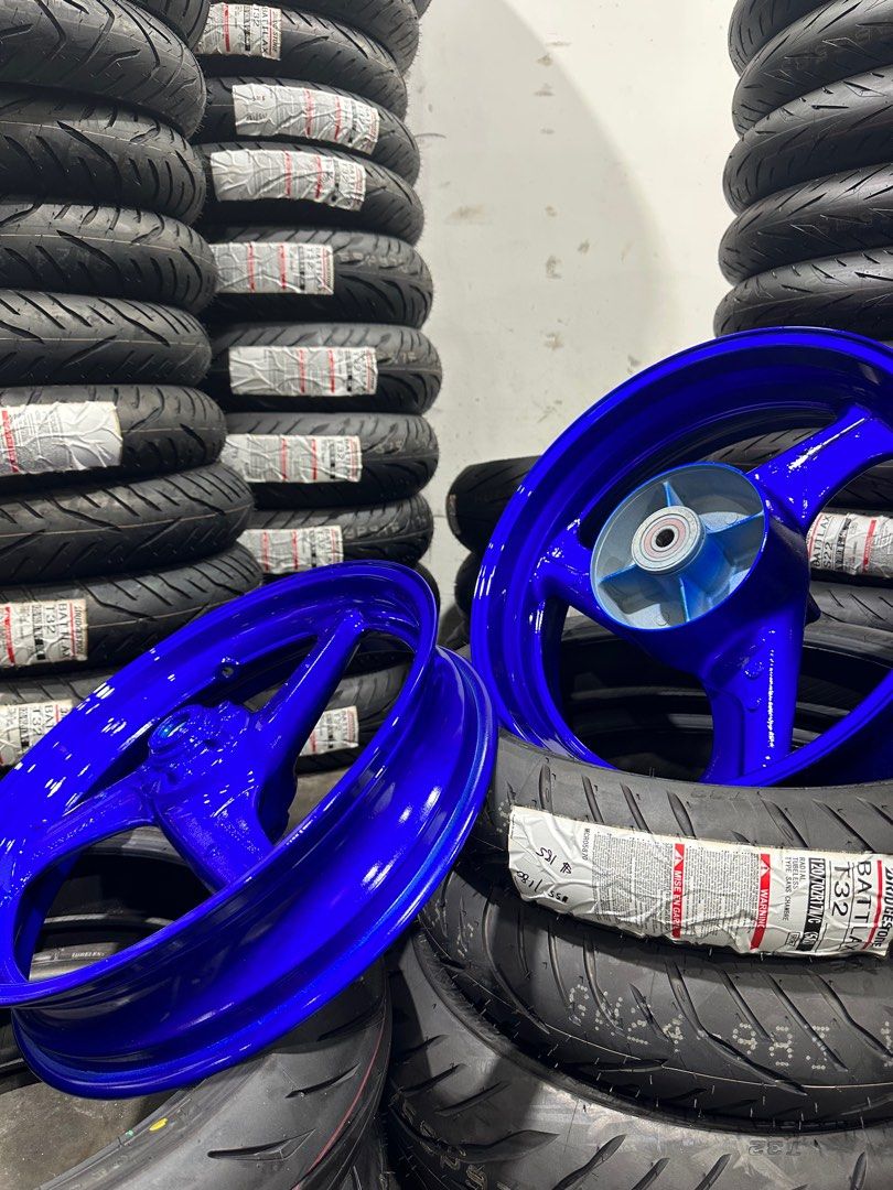 HONDA CB400 RIM, Motorcycles, Motorcycle Accessories on Carousell