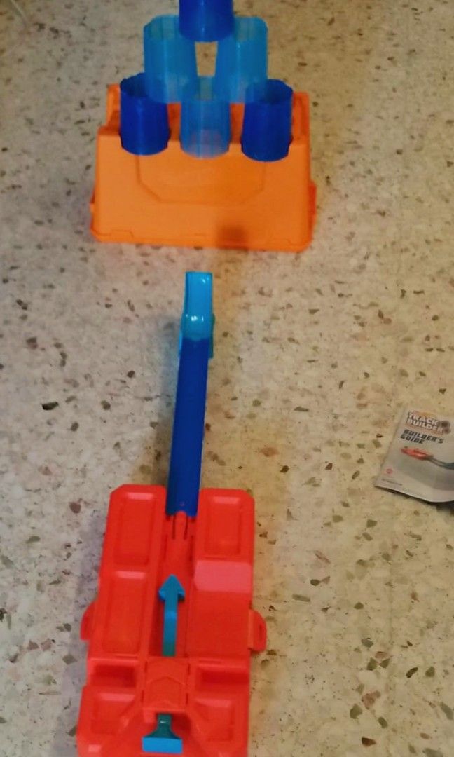 Hot wheels Barrel Box, Hobbies & Toys, Toys & Games on Carousell