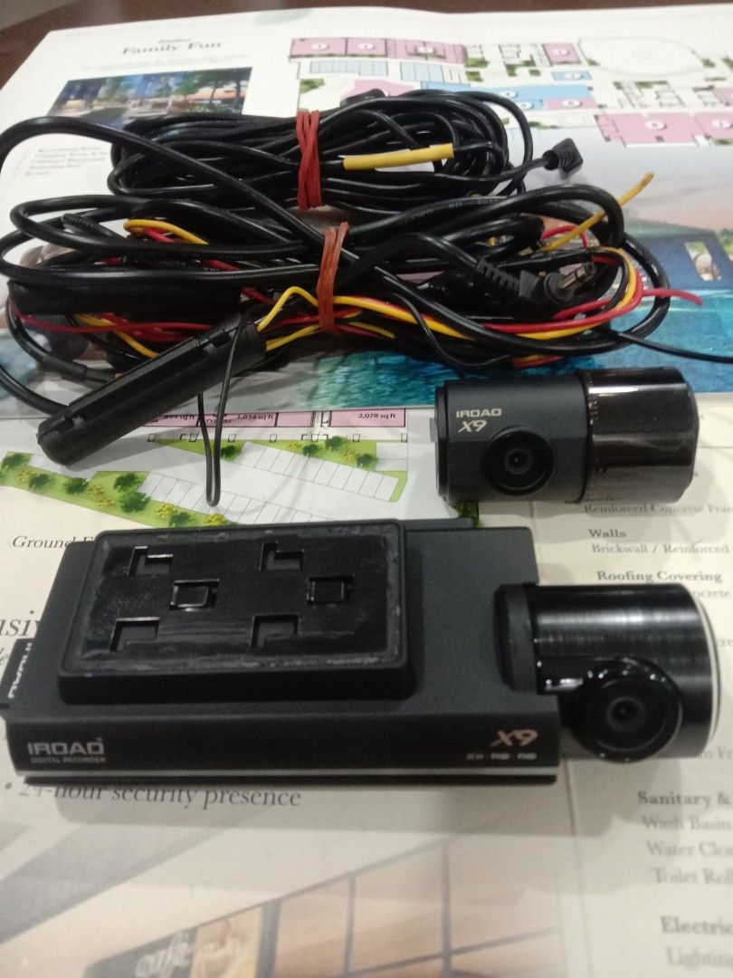 Iroad X9 2CH FHD Dashcam Front and rear set, Car Accessories, Accessories on Carousell