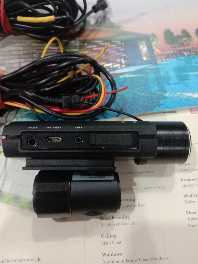 Iroad X9 2CH FHD Dashcam Front and rear set, Car Accessories, Accessories on Carousell