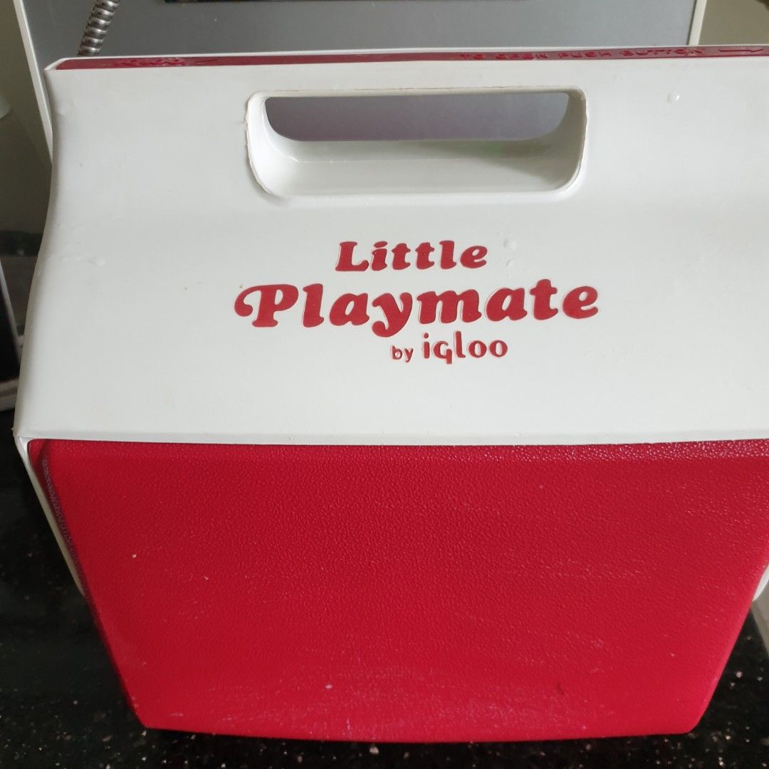 KFC cooler box, Furniture & Home Living, Kitchenware & Tableware, Food ...