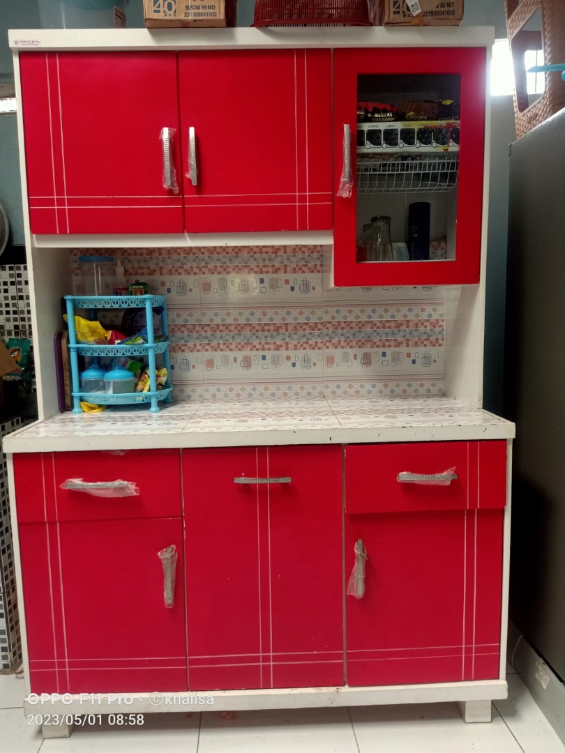 Lemari pakaian dan piring, Perabotan Rumah di Carousell