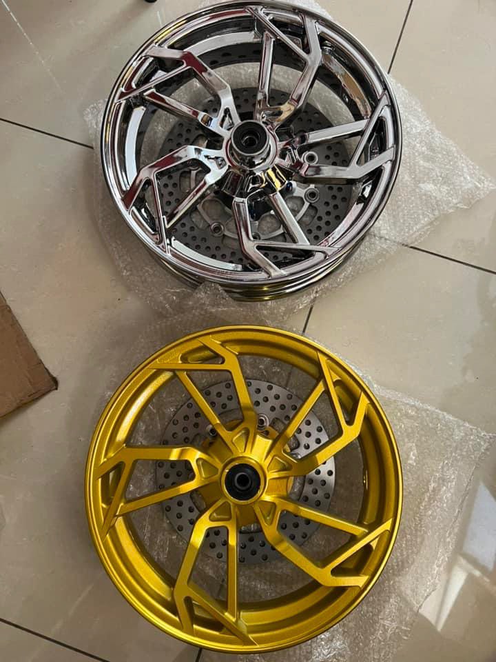 Mags 12 inches silver or gold ebike 1000 on Carousell